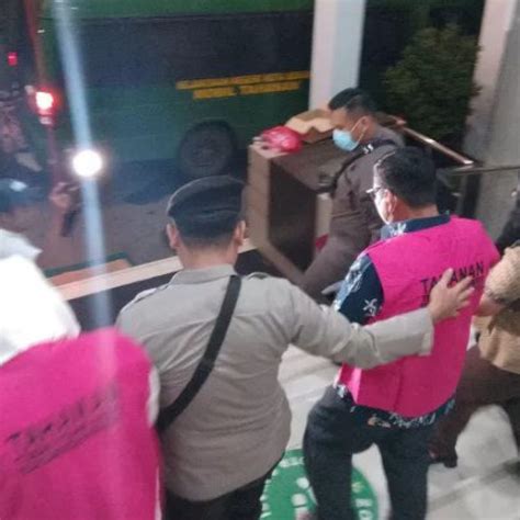 Pj Wali Kota Bekasi Raden Gani Muhammad Ketiga Asn Terlibat Kasus