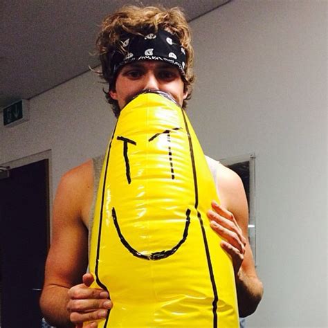 Common Ashton Girl Commonashgirl Twitter