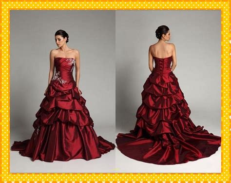 Custom Dark Red Ball Gowns Pleated Satin Sweetheart Applique Beads