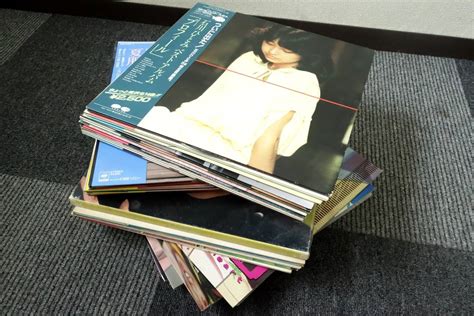 【傷や汚れあり】 邦楽 女性アイドル 歌謡曲系 12インチ Lp レコード 44枚（まとめて 全てのジャケ画像あり 松田聖子 中森明菜の落札