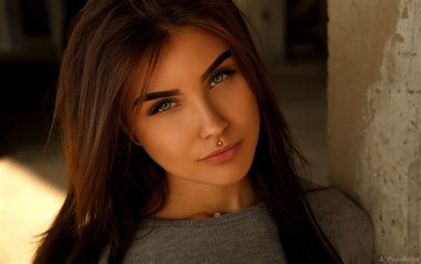 Tanned Ruslana Stich 1080p Women Anton Papalutsa Belly Portrait