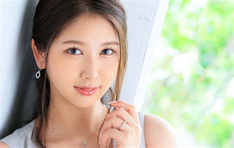 【fanza素人1位作品】マッチングアプリで出会った人妻と昼間からラブホハメ撮り「buzzシロウト・かな」（森沢かな） アダルトニュース