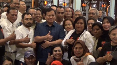 Ratusan Relawan Jokowi Gibran Kembali Bertemu Prabowo Di Solo Begini