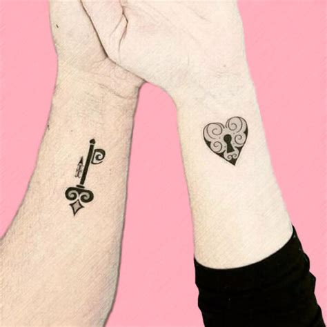25 Romantic Matching Couple Tattoos Ideas For Your Beauty Showmybeauty