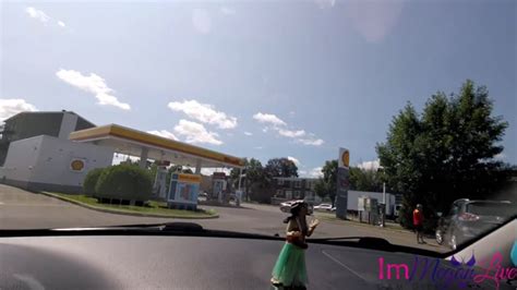 Femdom – Immeganlive – A Risky Sloppy Car Wash Blowjob Mp4 Fullhd