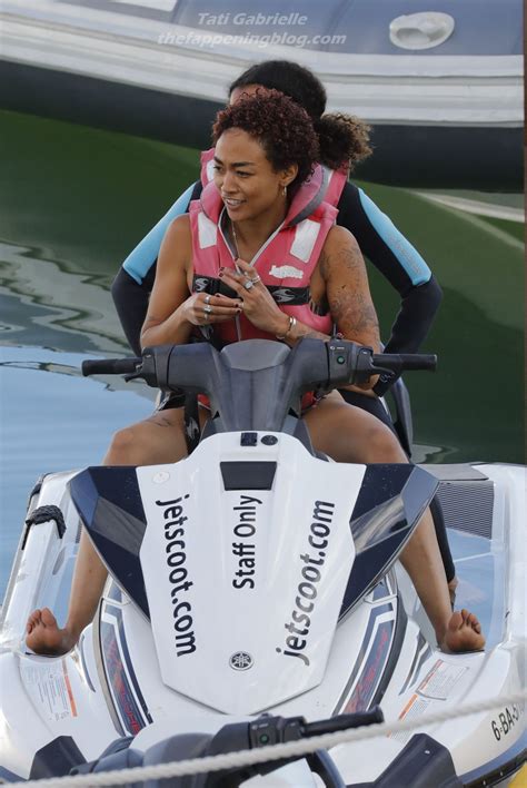 Tati Gabrielle Has A Fun Day With The Jet Skis 14 Photos Thefappening