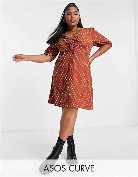 Asos Design Curve Robe Courte Boutonnée Et Nouée Sur Le Devant