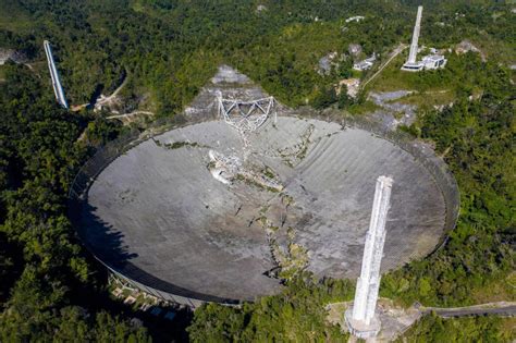 These Photos Of The Arecibo Observatory Telescope Collapse Are Just