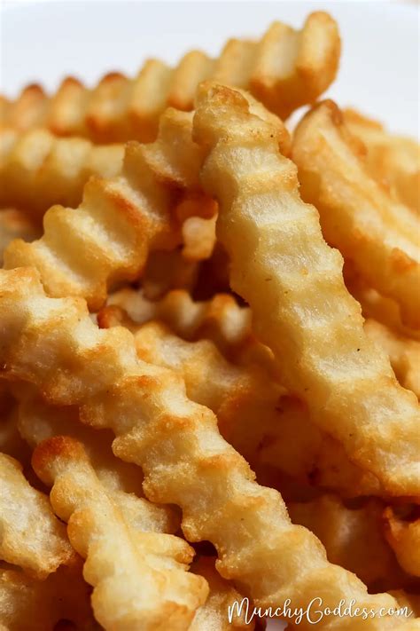 Easy Air Fryer Frozen Crinkle Cut Fries Video Munchy Goddess