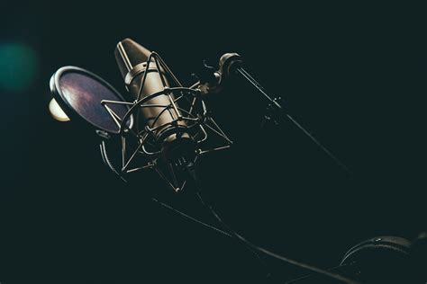 5 Basic Tips To Record Better Vocals