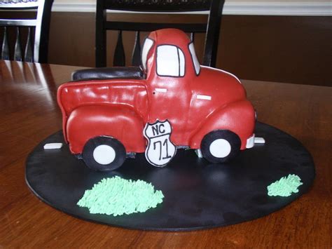 Ford Truck Cake Cake By Dayna Robidoux Cakesdecor