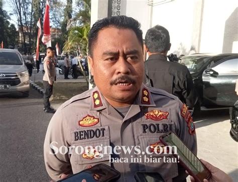 Kapolres Tambrauw Sebut Prosesi Adat Mendahului Buka Palang Kantor Kpu