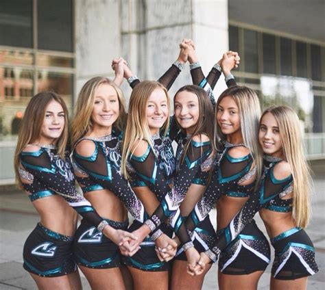 Ellabiesse Cheer Poses Cheer Picture Poses Cheer Outfits
