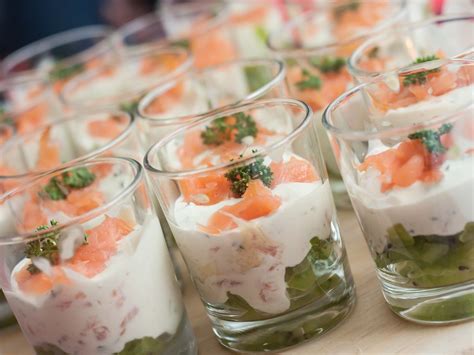 Verrines Bicolores Kiwi Saumon Recette De Verrines Bicolores Kiwi Saumon