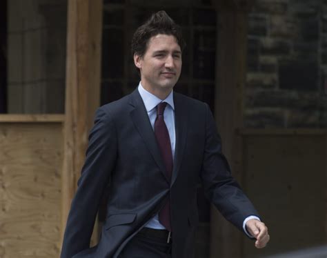 Canadian Pm Justin Trudeau Introduces Bill To Protect Transgender People