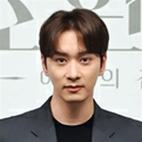 チャンソン（2pm）のプロフィール、最新ニュース・インスタ・写真・動画 Wowkorea（ワウコリア）