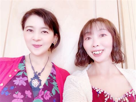 古賀満美子先生主催の大阪阪急インターナショナルホテル「マルメゾン」のランチ会に参加しました 浜松リトミック教室入野町 人見知りさんが積極的