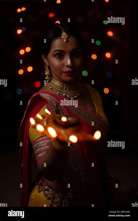 An Young And Beautiful Indian Bengali Woman In Indian Traditional Dress