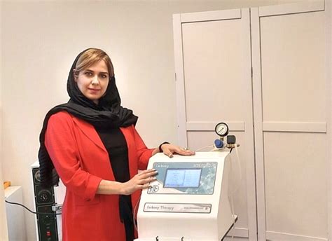 دکتر مونا کوچک پور متخصص زنان و زایمان و نازایی گیلان پزشکان متخصص
