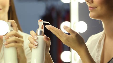 10 Hacks To Hydrate Your Skin Without Glugging Water All Day Long