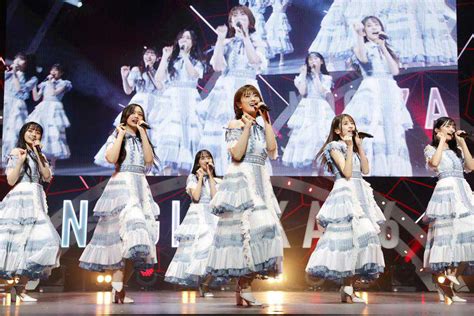 【写真 13 16枚】乃木坂46樋口日奈：卒業セレモニー開催 メンバーに感謝「みんながいたから今の私がいます」 1期生は秋元真夏と齋藤飛鳥の2