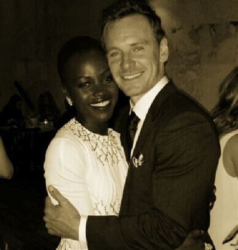 Lupita Nyongo Et Michael Fassbender En Couple Depuis La Soirée Des