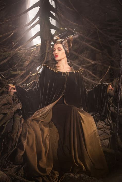 Angelina Jolies Maleficent Makeup Transformation Video Popsugar