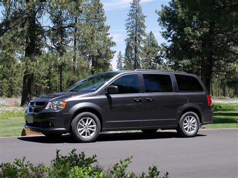 2019 Dodge Grand Caravan Sxt Review Gcbc