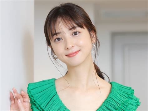 佐々木希、「ゼロから頑張る主人の姿を見守る」 夫・渡部建の活動再開にコメント エンタメ ニュース ｜クランクイン！