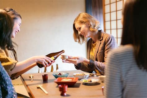 外国人観光客に教えたい日本酒のこと！ 日本食との美味しい組み合わせから豆知識まで Kubotaya