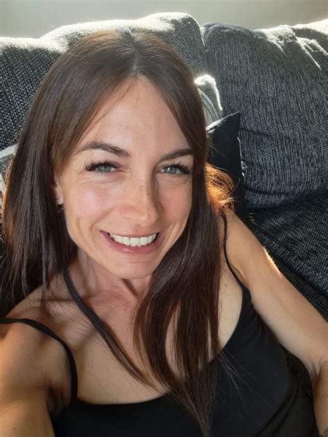 36 Year Old Mom Looking Gorgeous R Selfie