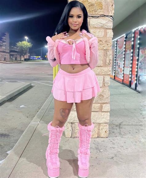 Pretty Princess In 2022 Girly Outfits Pink Outfits Pretty Outfits