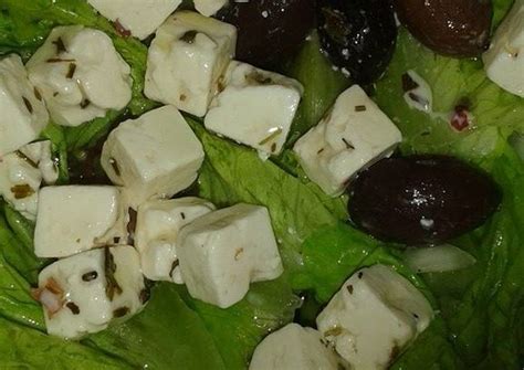 Ensalada De Queso Y Aceitunas Negras Receta De Marionavelarde Cookpad