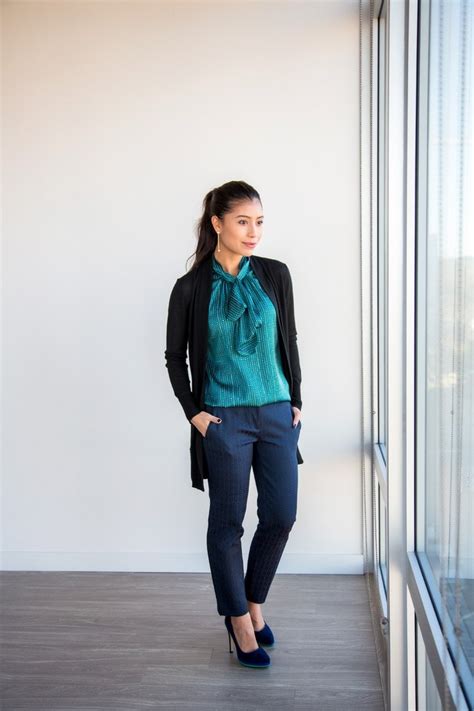 What Is Business Casual For Women [your Definitive Guide] 42 Off