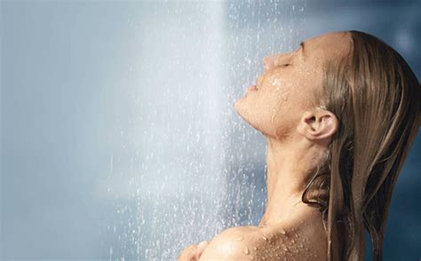 Should You Shower In The Morning Or At Night
