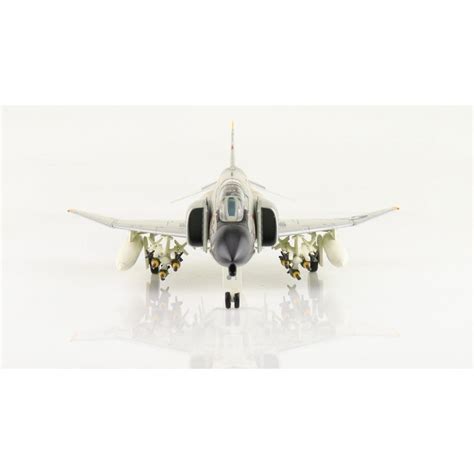 Hobbymaster 19048 1 72 F 4b Phantom Ii 151506 Vf 84 Jolly Rogers Uss