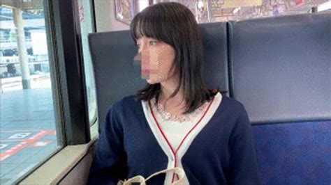 【電車おっぱい痴漢】最高傑作！！清楚な超美女がうとうとしている間におっぱいモミモミ！！乳首もしっかりと撮影！！｜pcolle（ピーコレ）を楽しむ