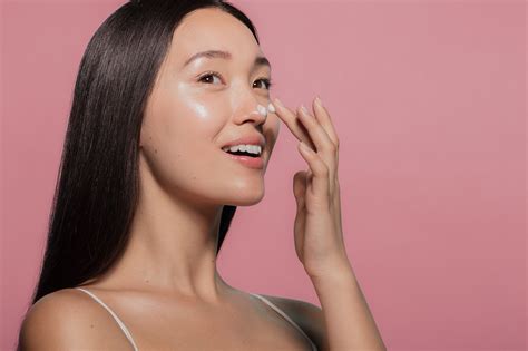16 Best Korean Skincare Brands And Products For Your Routine