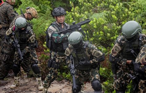 Jenderal Andika Murka Oknum Tni Yang Lakukan Tendangan Kungfu Di