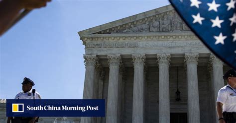 Anthony Kennedy Swing Vote On Us Supreme Court Will Retire – Giving