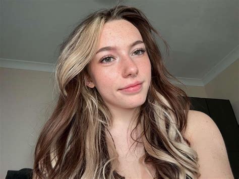 First Time Showing Off My Freckles Here R Sexyfrex