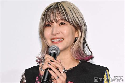 画像5 44 Lisa、第1子出産後初公の場「スパイダーマン」イベントサプライズ登場もmcからの暴露に思わず笑顔 モデルプレス