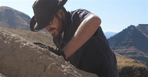 Etsu Scientist Identified Oldest And Largest Kangaroo Rat Fossil