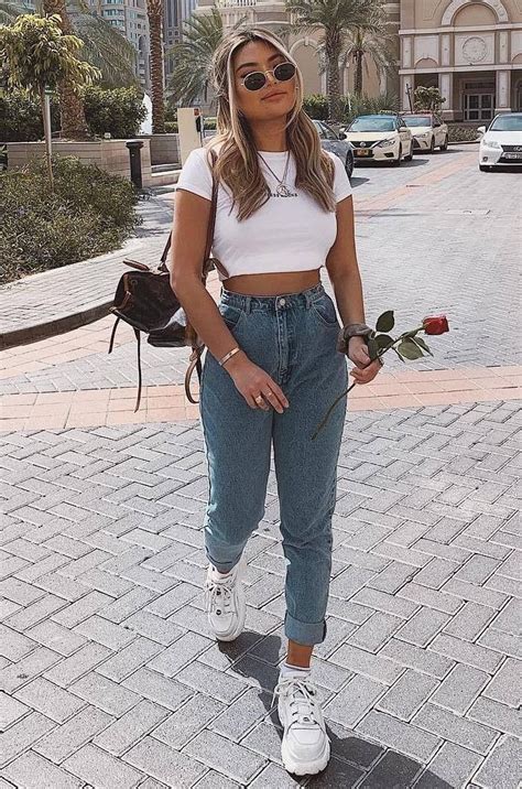 55 Cozy Different Ways To Style Mom Jeans Ropa Juvenil De Moda
