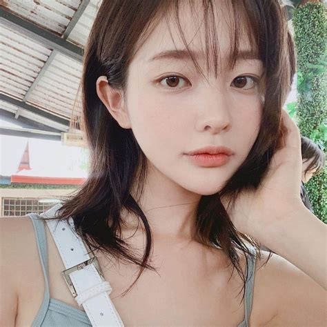 【透明感が半端じゃない】韓国出身インスタグラマー、ソン・ファミンがアツい！ Forza Style｜ファッション＆ライフスタイル