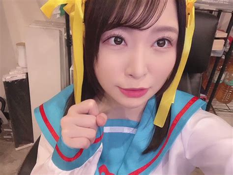 Av史上最小級！業界震撼138cmのav女優！超希少ミニマム美少女デビュー 水無瀬りり