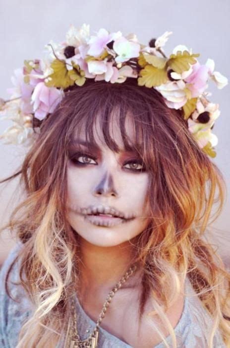 32 Pretty Sugar Skull Halloween Makeup Idea