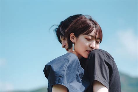 【夢占い】好きな人が夢に登場すると両思い？意味と正夢にするおまじないも紹介 Girlswalker