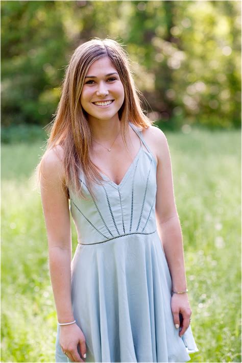 Connecticut Senior Portraits Elizabeth Park