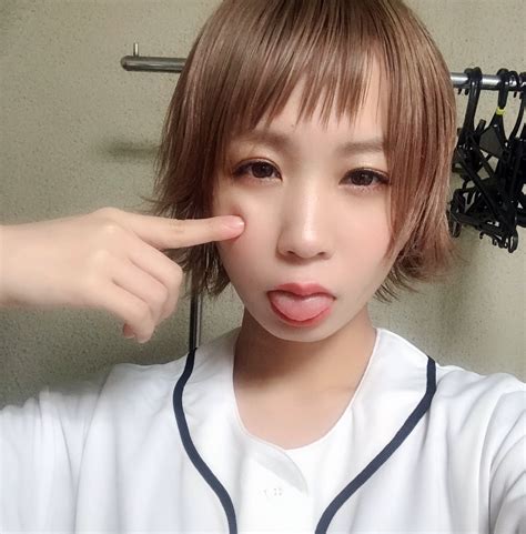 【モモコグミカンパニー】ぴちゃぴちゃ舐めしゃぶりたいもっちり舌 舌フェチちゃんねる